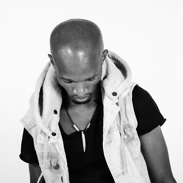 INTERVIEW & ART:CAST Enoo Napa – Torture the Artist