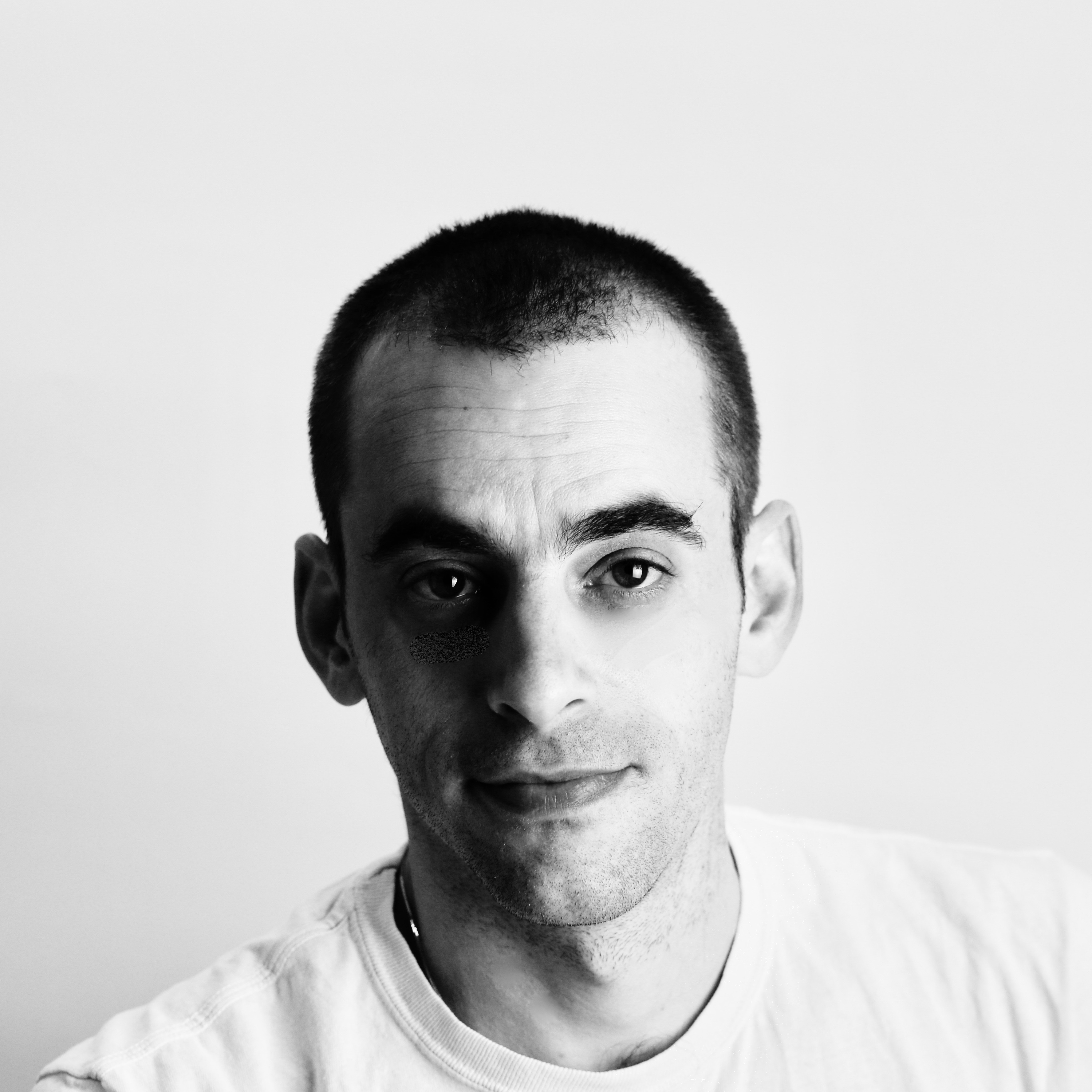 ART:CAST #86 & INTERVIEW Autarkic – Torture the Artist